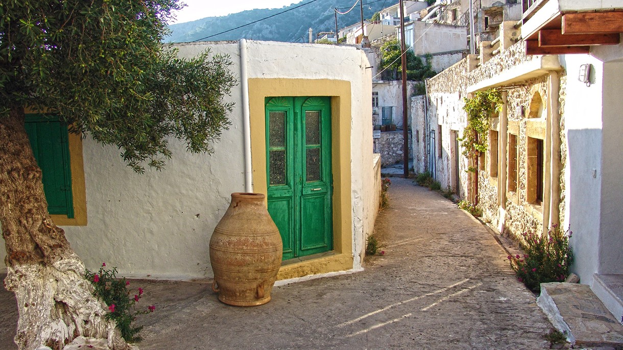 Koutsounari Traditional Cottages & Nakou Village: traditional hotel ...